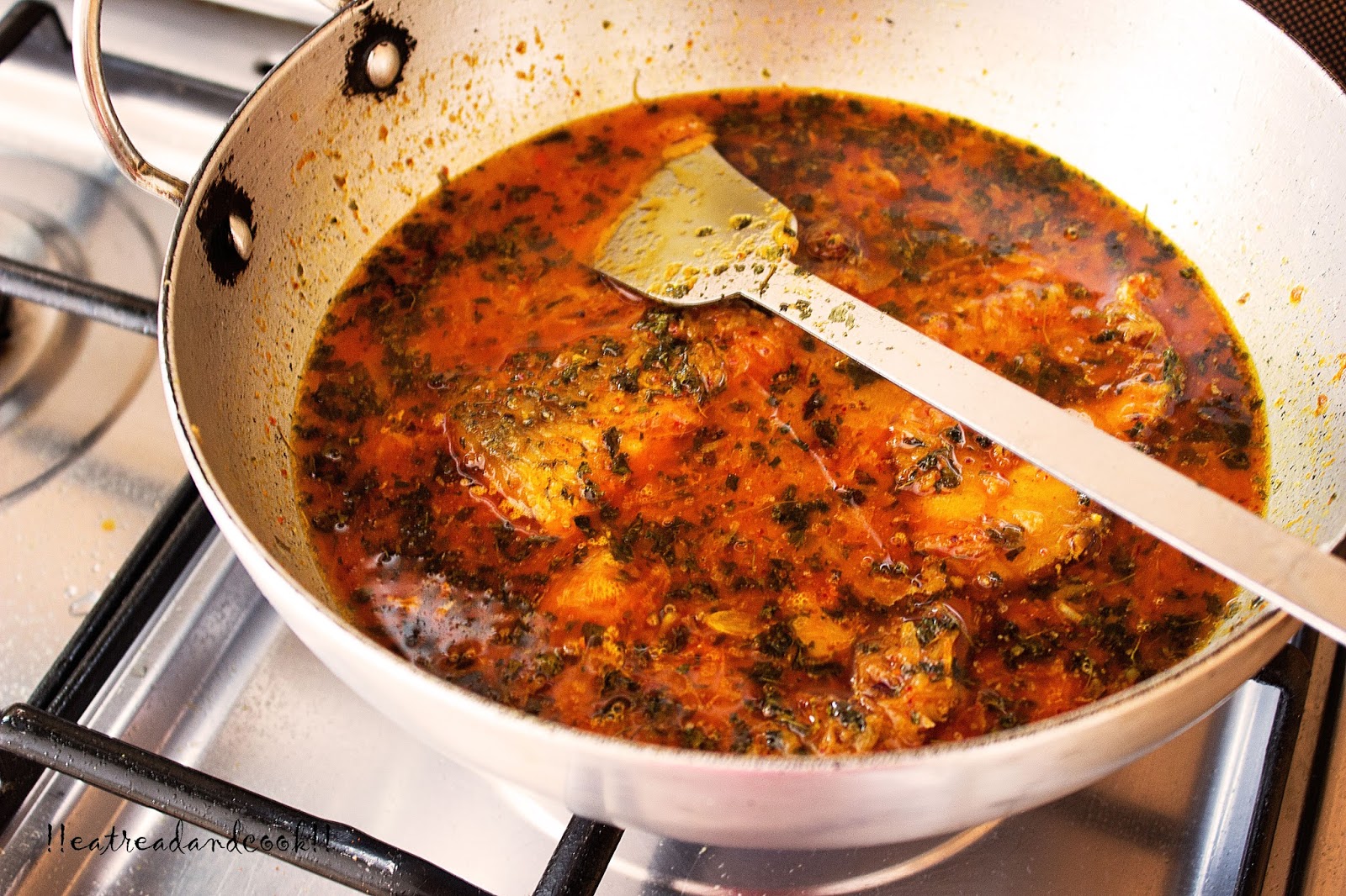 Doi Methi Maach / Fish in a creamy yogurt and fenugreek leaves curry