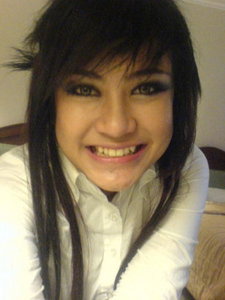 Masih Ingat AiU Ratna eks Vokalis Garasi? Dulu Metal, Sekarang Kawai ...