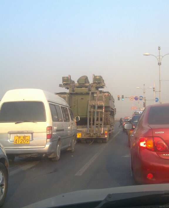 China Defense Blog: Photo of the day: ZBD08 ATGM carrier variant