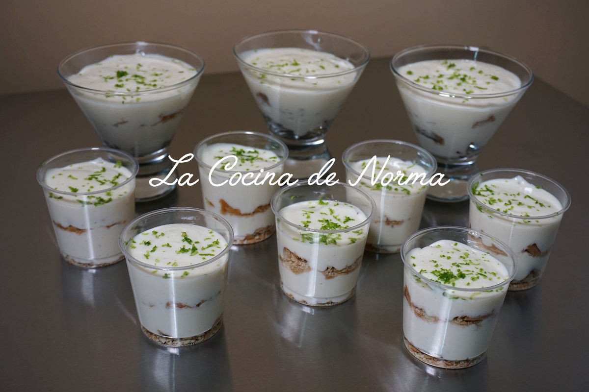 POSTRE CARLOTA O PAY DE LIMÓN FRÍO EN VASITOS - La Cocina de Norma