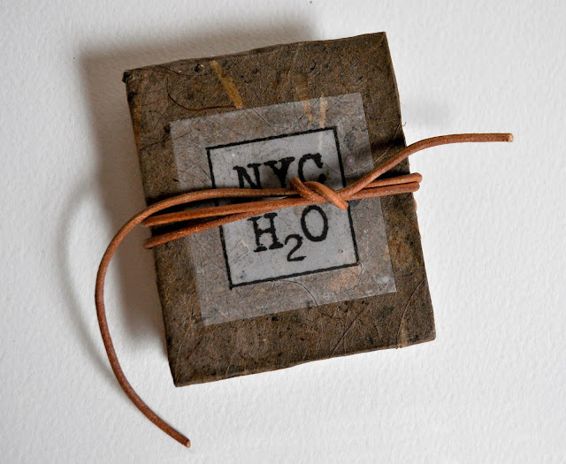 The Night Shift: Little Book of NYC H20 - Plus, How To Make a Tiny Book!