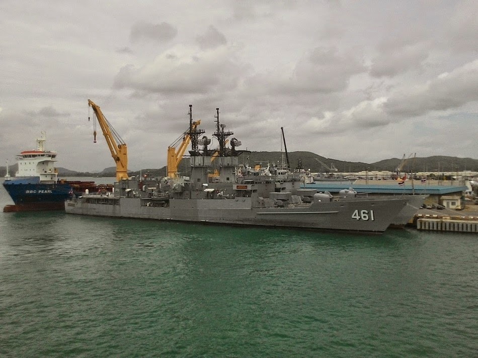 Asian Defence News: Royal Thailand Navy - HTMS Chakri Naruebet - The ...