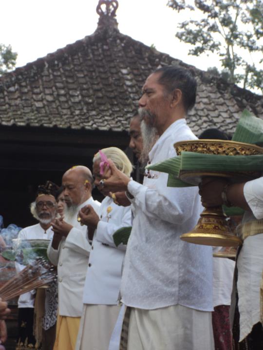 BUDDHA KULA II - Kahyang Buddhan dalam Budha bali dalam konteks Siwa ...