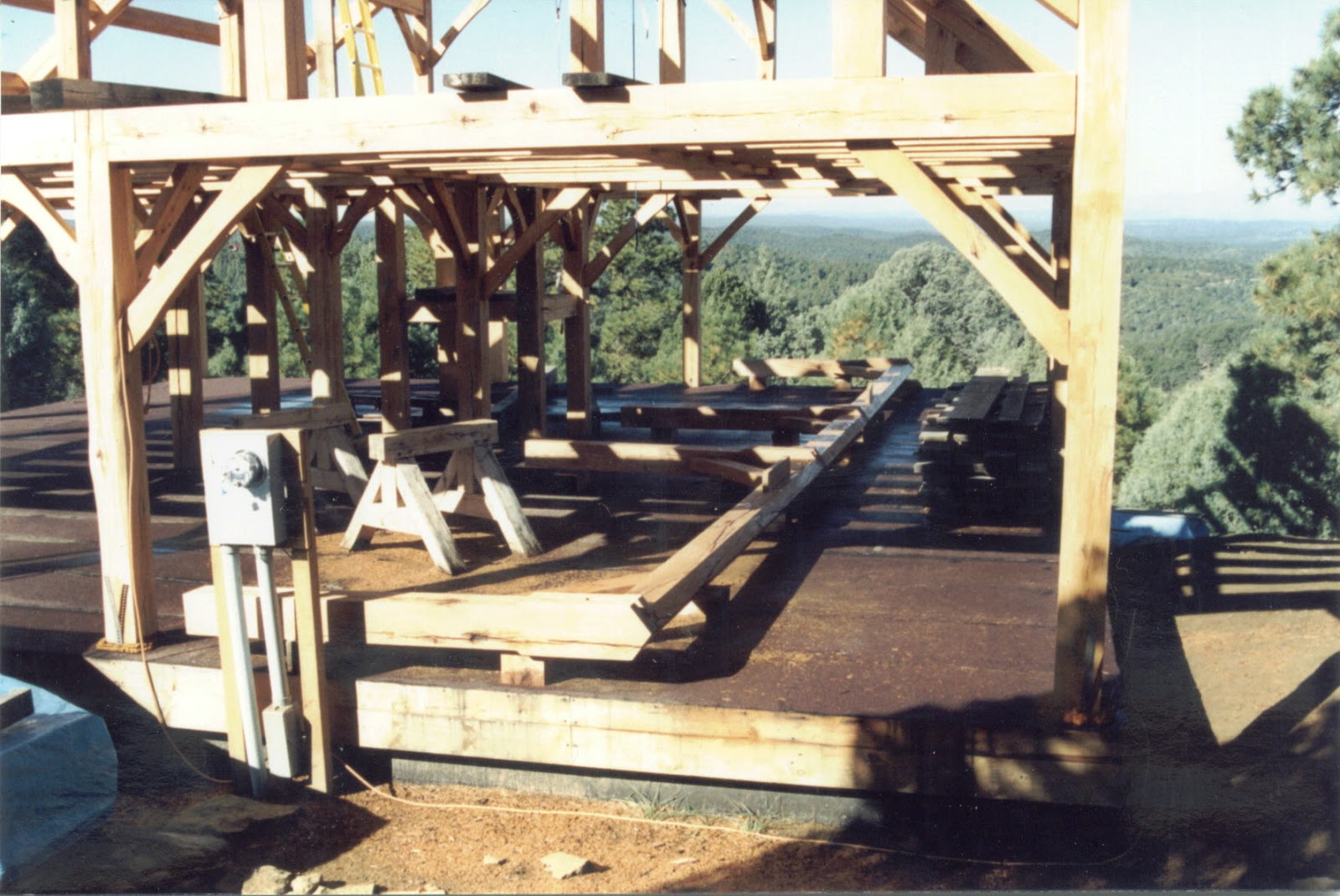Michael's Timber Framing: Chapter 13 - Peak Framing