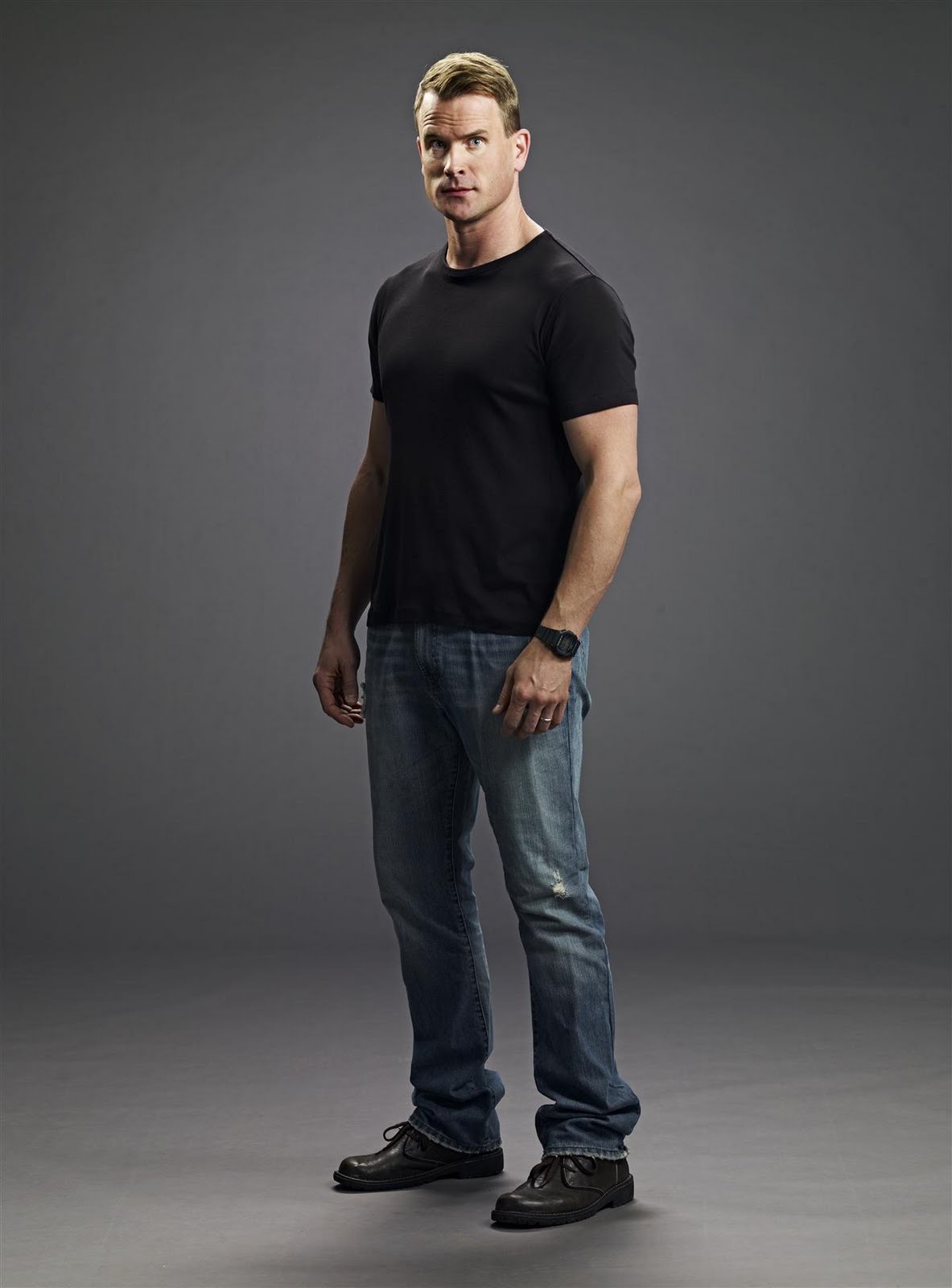 King - Season 2 Cast Promotional Photos