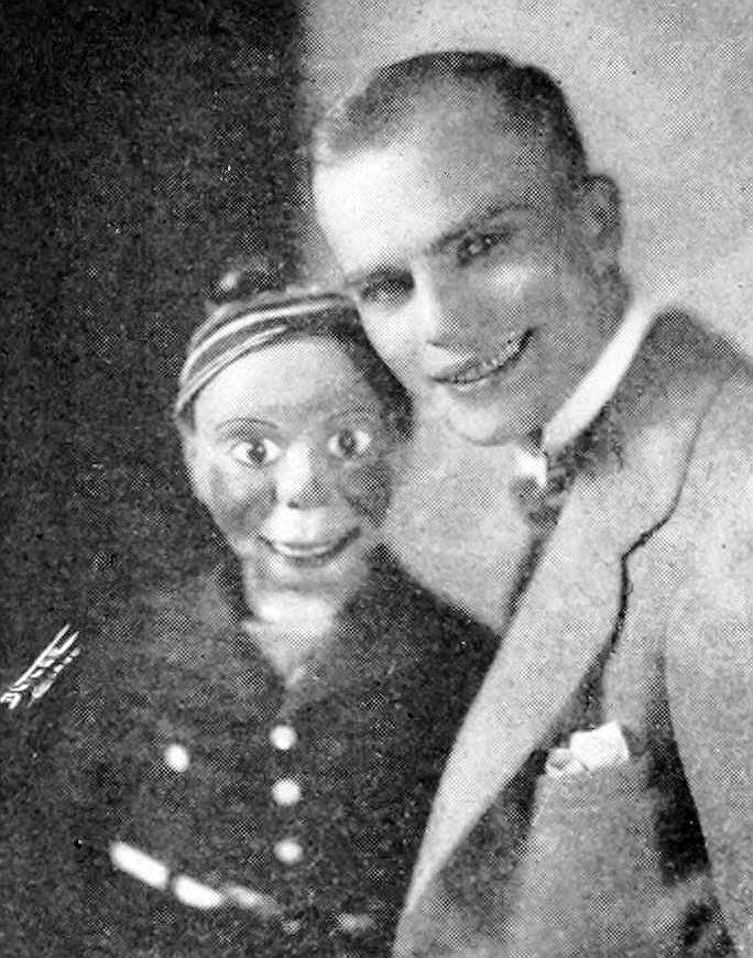 Archivo inglés: Edgar Bergen & Charlie McCarthy