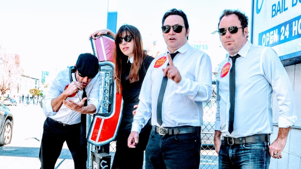 The Control Freaks - Fauvely - Jason Ewald