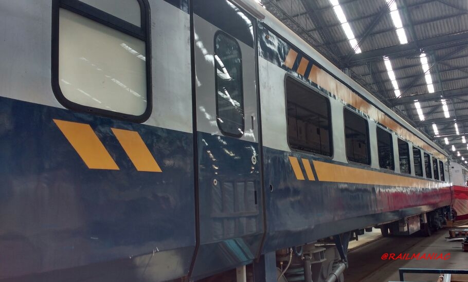 Rail Maniac: TEJAS Express : A New era of high speed train in INDIAN ...