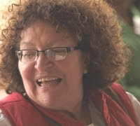 LAS DISPUTAS QUE TRAE LA GLOBALIZACION: BIOGRAFIA : VIRGINIA VARGAS