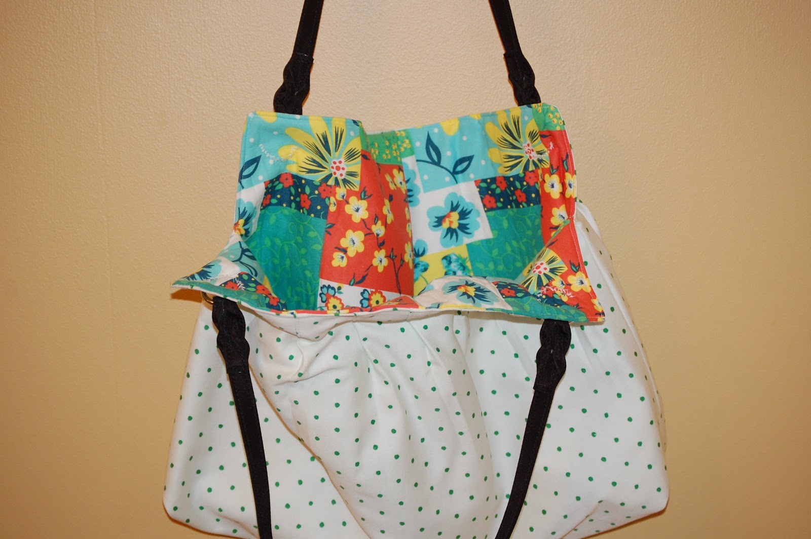 tinkerknits: I made a bag for a teacher.