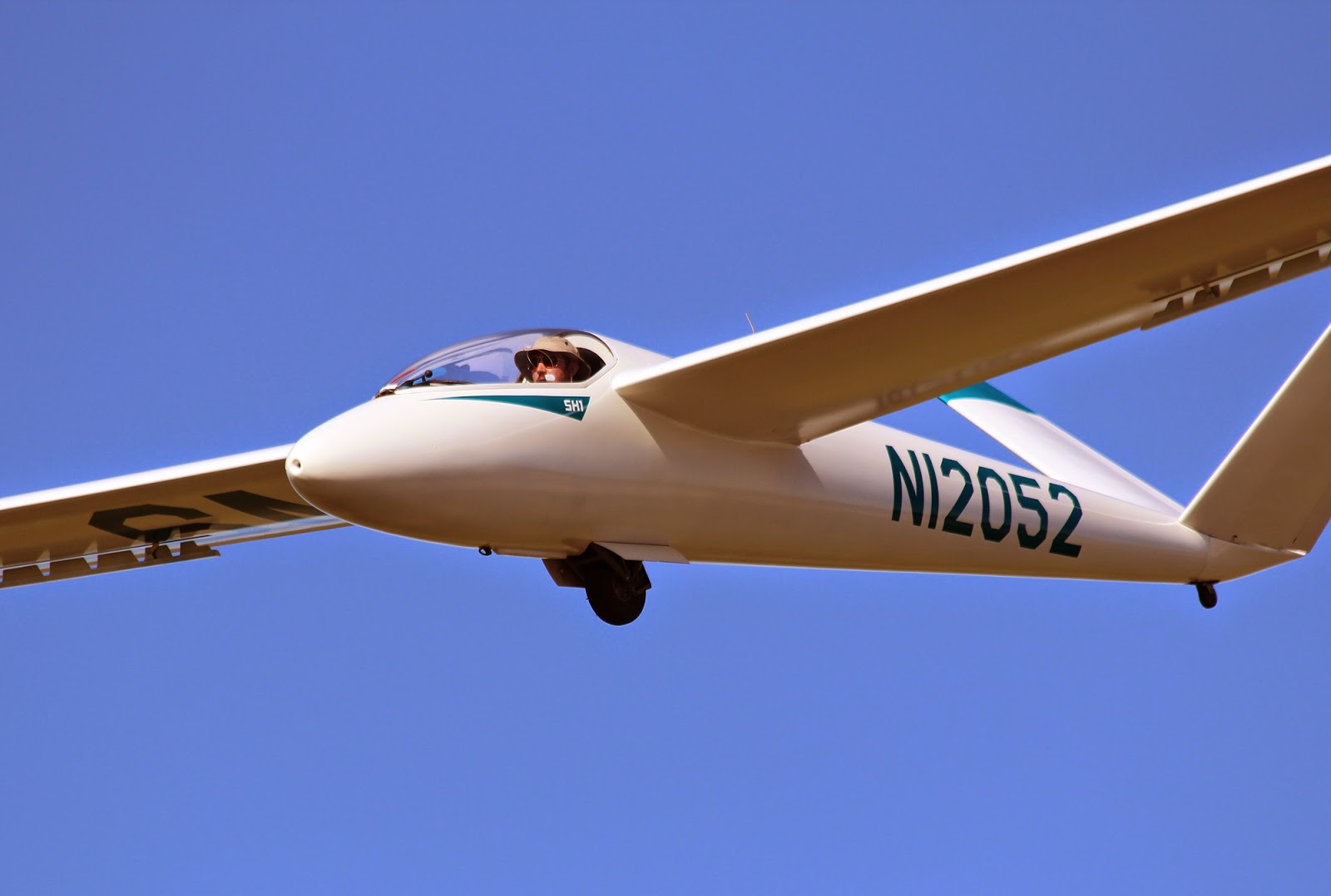 The Aero Experience: Spirits Soar at Wabash Valley Soaring Association ...