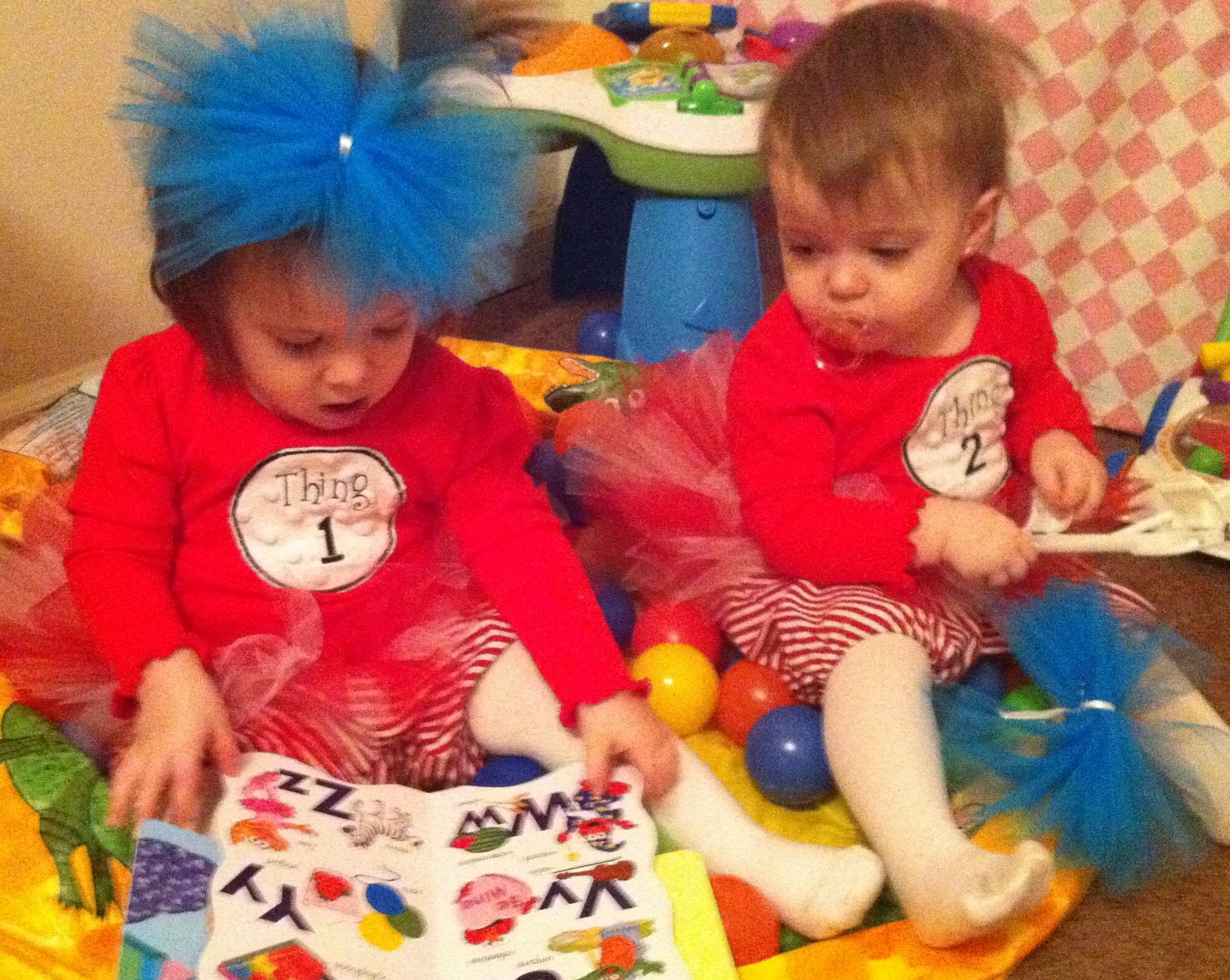 Twenty Fingers And Twenty Toes: Thing 1 and Thing 2