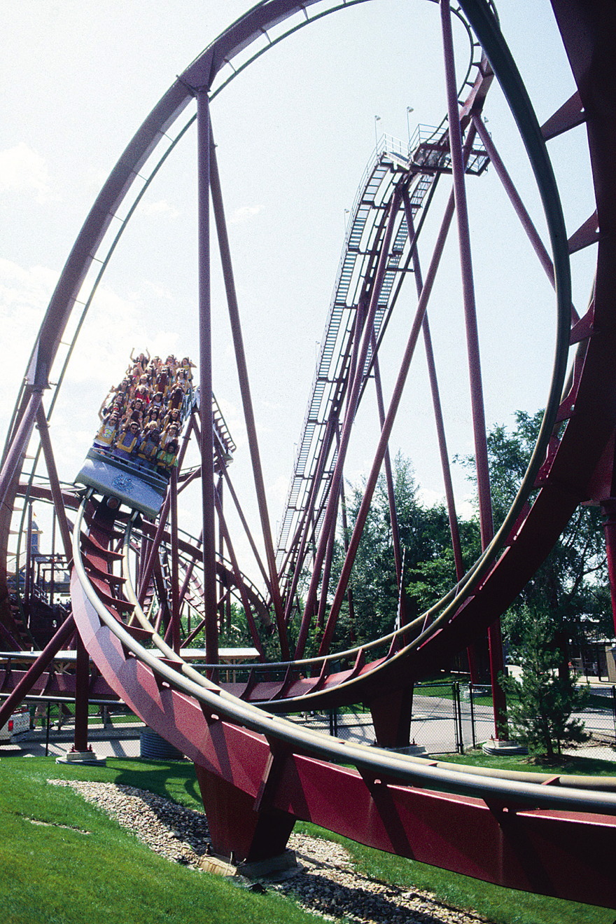 NewsPlusNotes: Iron Wolf Howls Away From Six Flags Great America