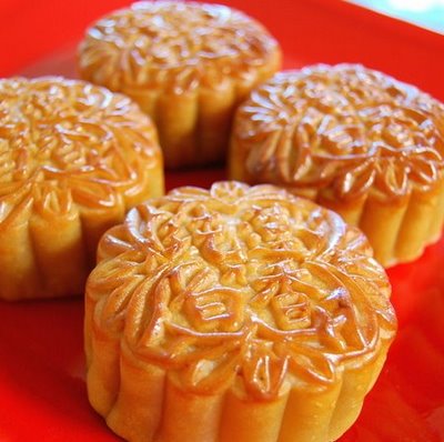 Moon Cakes Recipe - Kitchen Dash