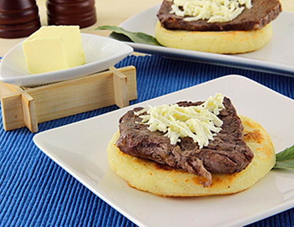 Arepa Arriera Con Queso Y Carne Asada | Recetas De Cocina - En La Olla