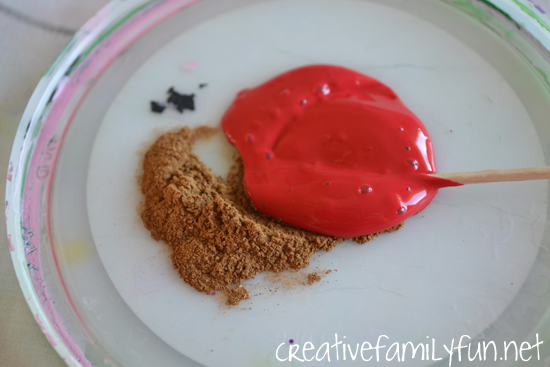 Stenciling with Cinnamon-Scented Paint - Creative Family Fun