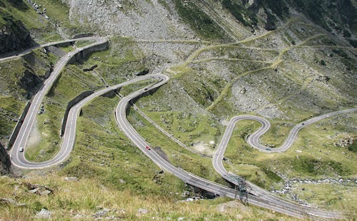 The Presurfer: 15 Of The World's Craziest Roads That Push Travelers To ...
