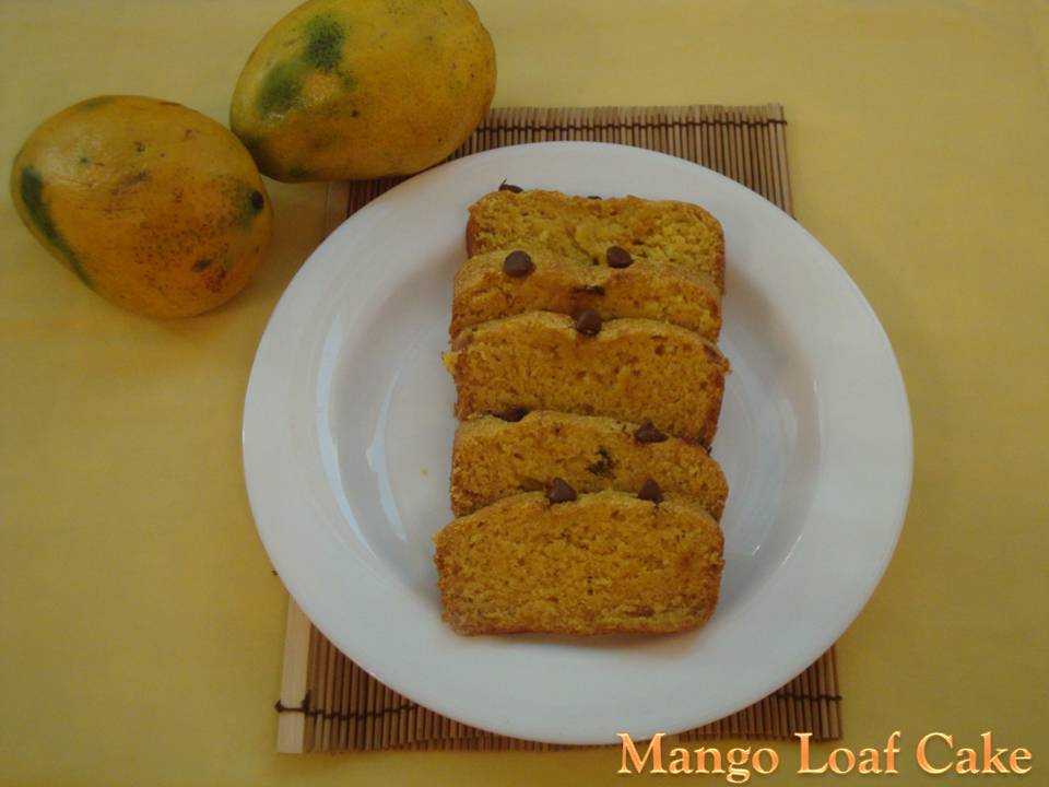 Poornima's Cook Book: Mango Loaf Bread / Mango Cake (Eggless)