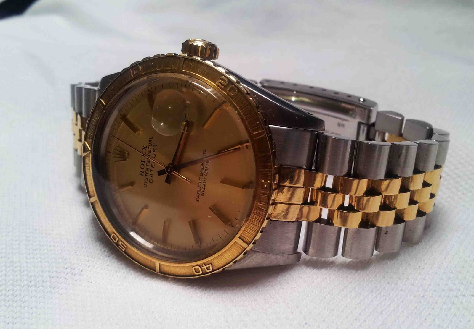 jam dan waktu: Rolex 16235 thunderbird