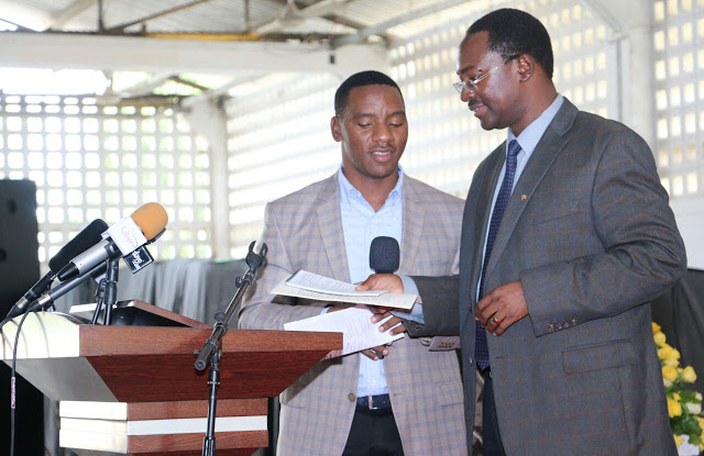 Waziri Wa Nchi Ofisi Ya Rais-tamisemi, George Simbachawene Avunja Bodi ...