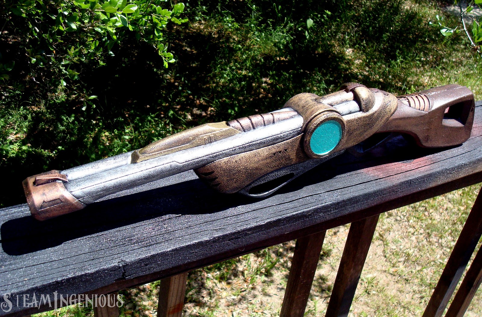Steam Ingenious: Tutorial: Painting a Steampunk Gun with Textured Paint