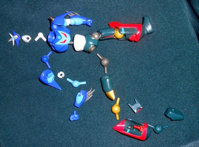 Review: Revoltech #075 Getter Neo