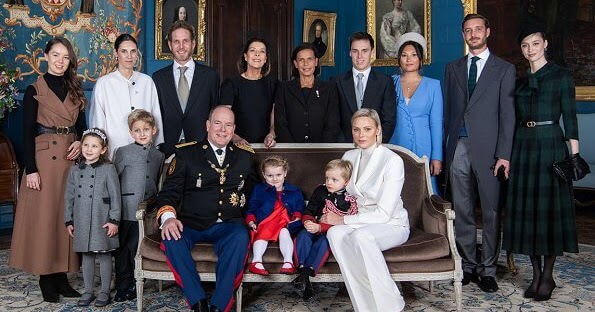 An Official Family Photo of Monaco's Prince Was Released | Newmyroyals ...