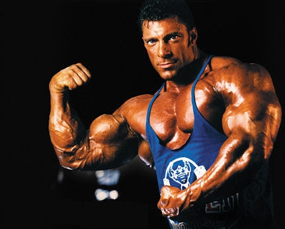 Worldwide Bodybuilders: American superhero Bob Cicherillo