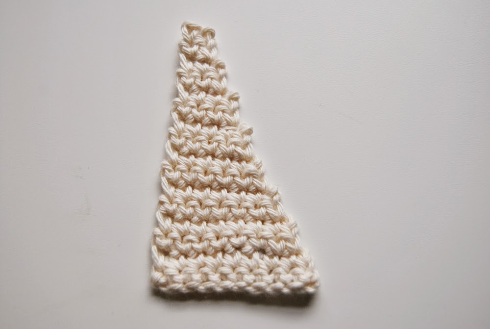 De Estraperlo: How to crochet triangles