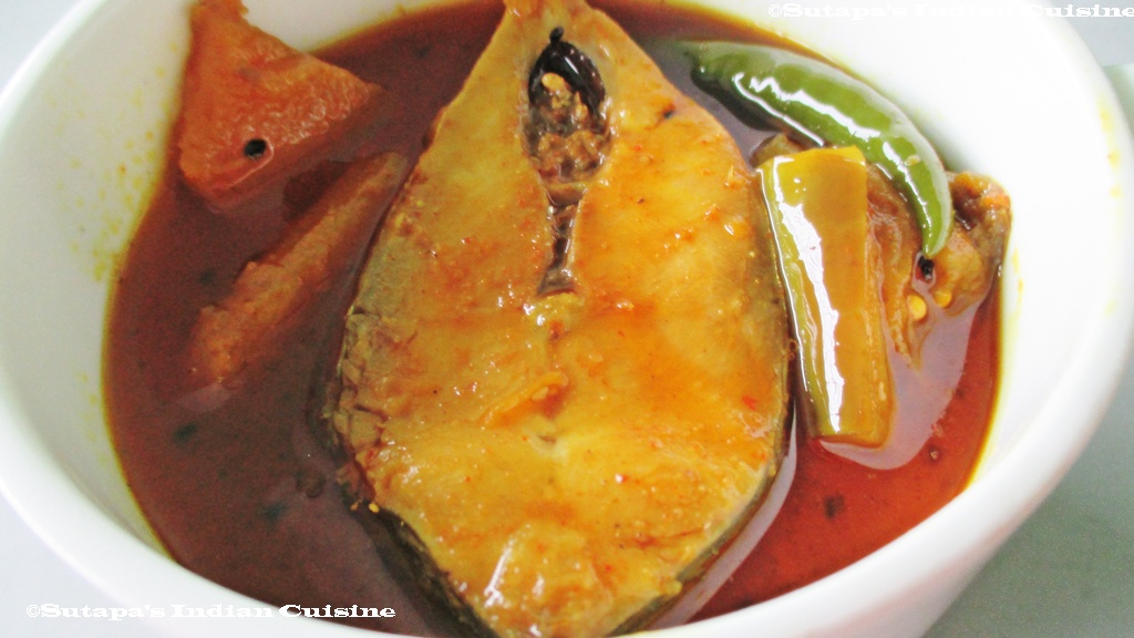 Ilish Macher Jhol / Hilsha/ Shad Curry