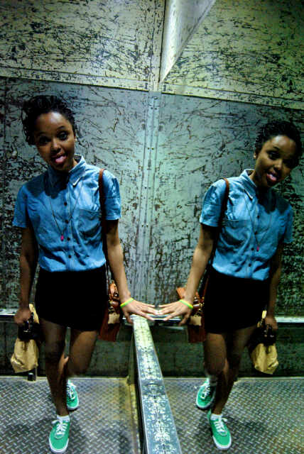 Afriqué™: Ubani Lo - A Tribe Called Qhawe.