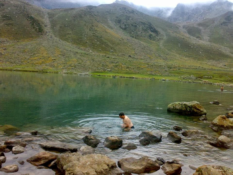 THE BITTER TRUTH: MORE PHOTOGRAPHS OF HARMUKH GANGBAL YATRA2013