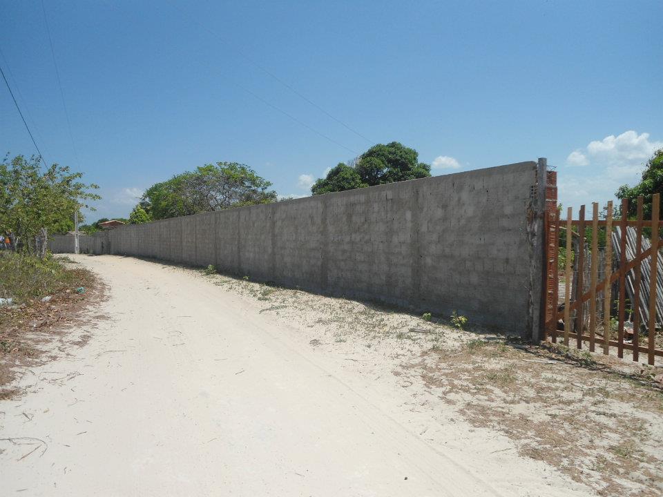 Blog do Zé Orlando: VEJAM AS IMAGENS DO MURO DO SÍTIO DO PREFEITO DE ...