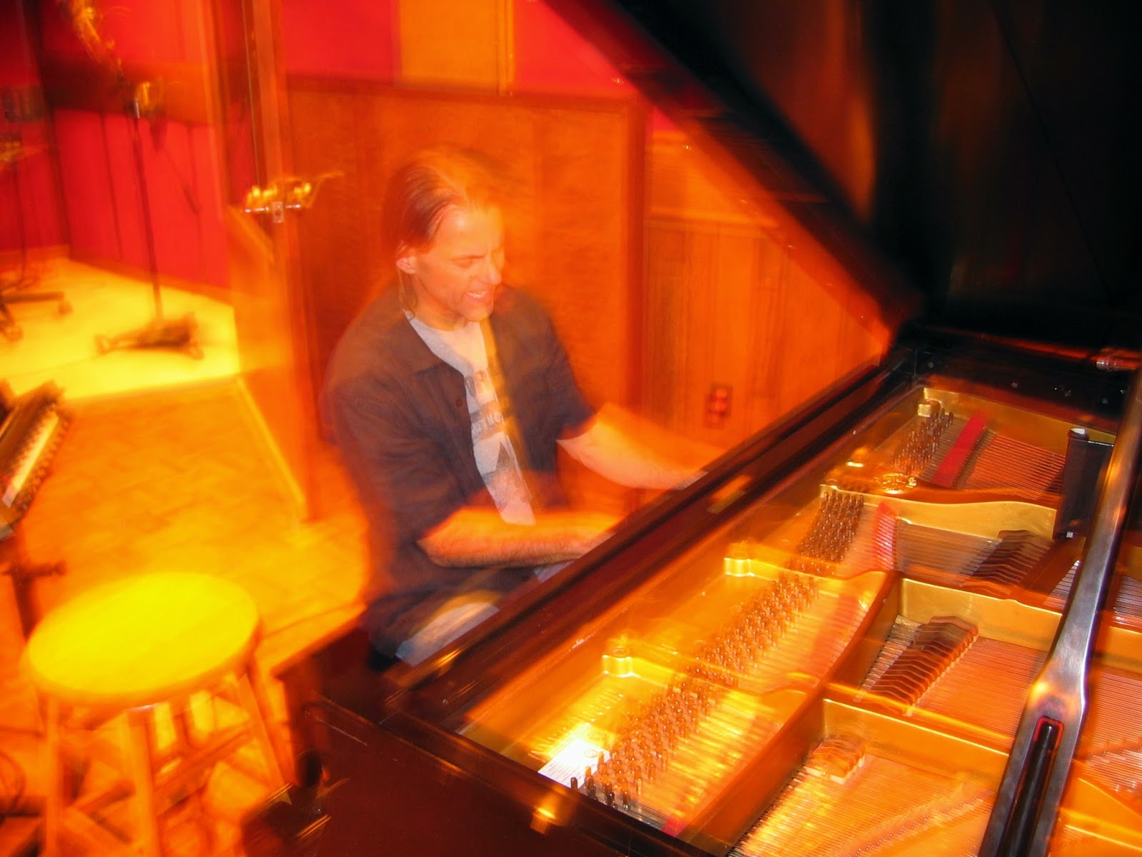 Shoreline Area News: Hot Music at Arts al Fresco Thursday