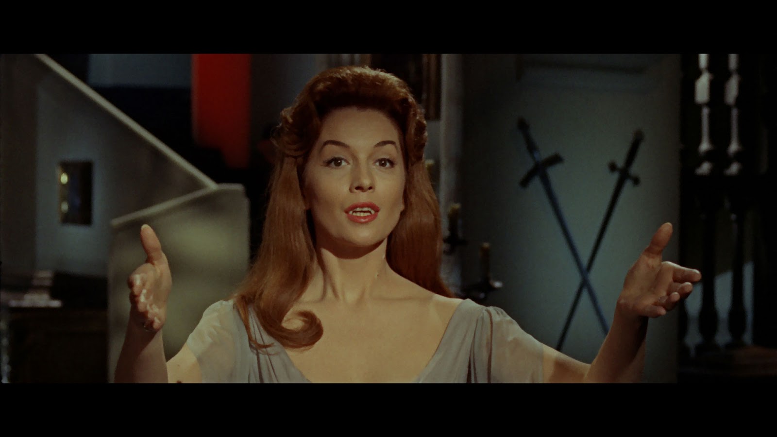 Vampire Beauties: Vampiress Review: Dracula A.D. 2015