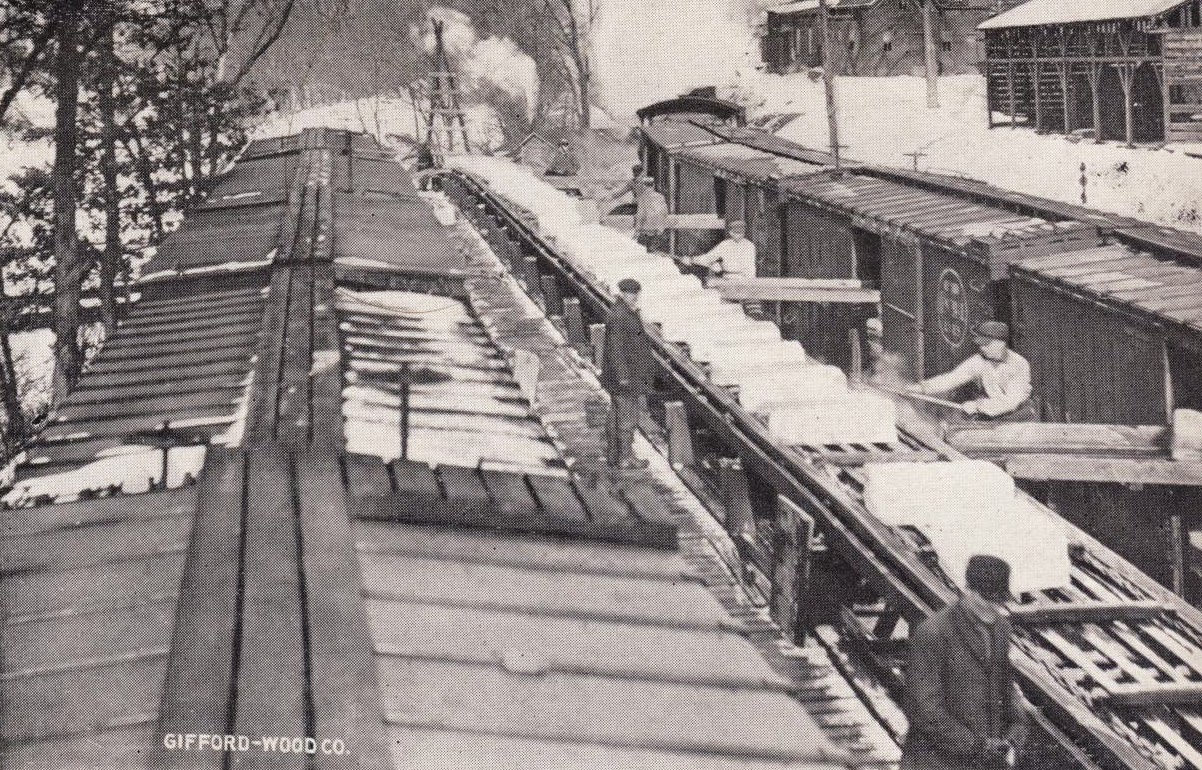 Model Railroad Minutiae: Ice making machinery