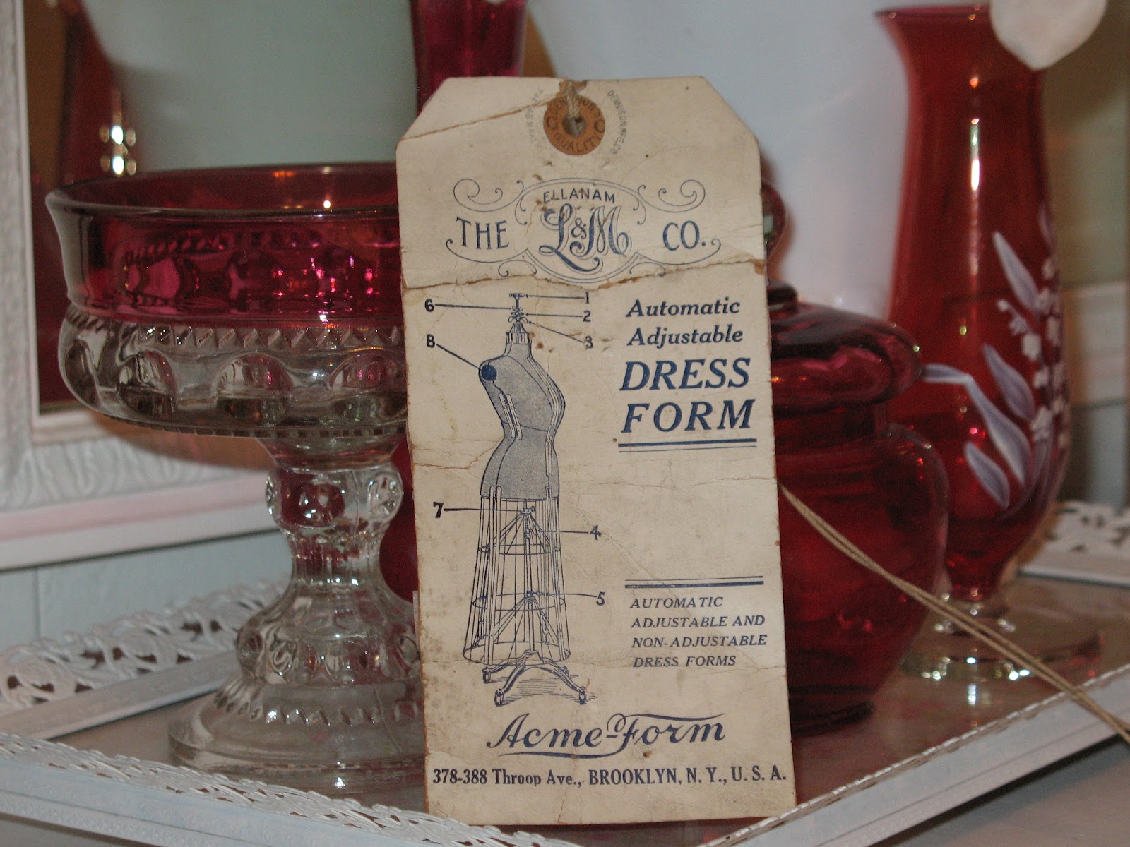 Artsy Fartsy: Vintage Dress Form