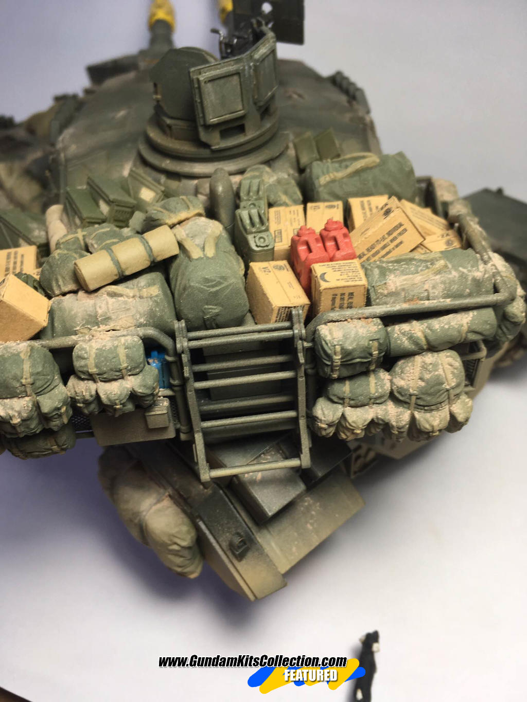Custom Build: UCHG (EFGF) M61A5 Main Battle Tank [Detailed]