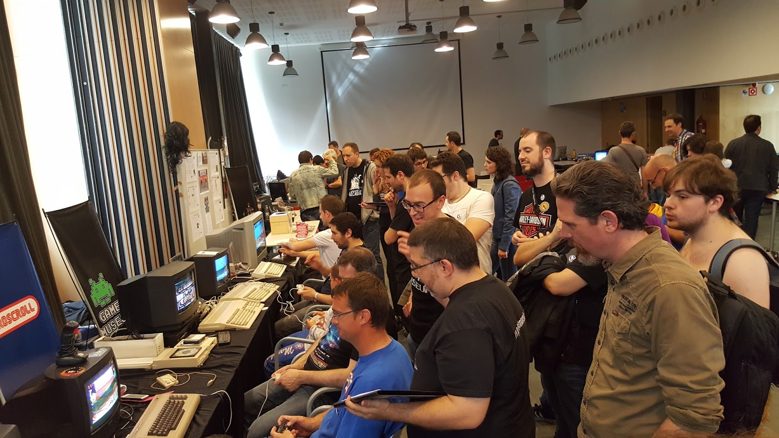 Explora Commodore 2 #Commodore Plus | Commodore manía