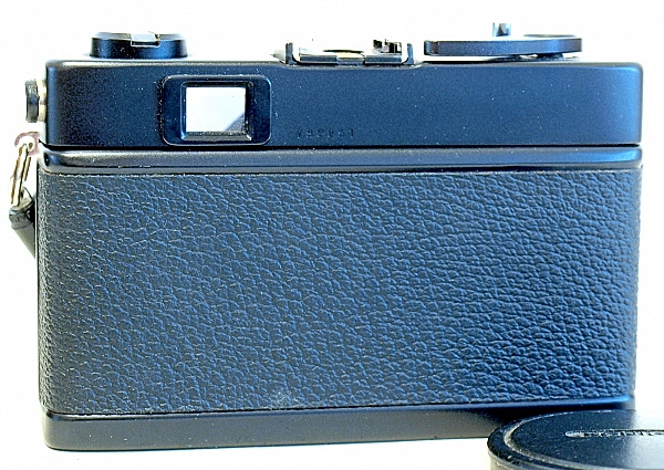 Konica C35 Automatic 35mm Rangefinder Camera Review - ImagingPixel