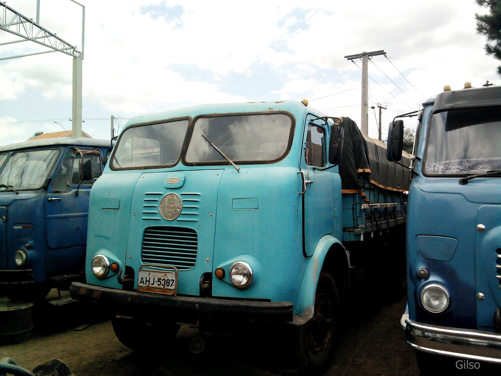 Caminhões pelo Brasil: FNM