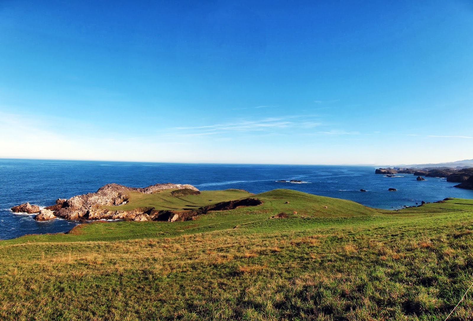 Grupo de montaña Losdelasclaras: PLAYAS DE SAN ANTOLIN-TORIMBIA-TORANDA ...