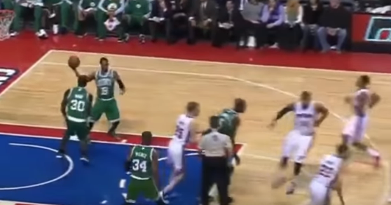 Cara Melakukan Teknik Passing "Baseball Pass" Dalam Permainan Bola ...