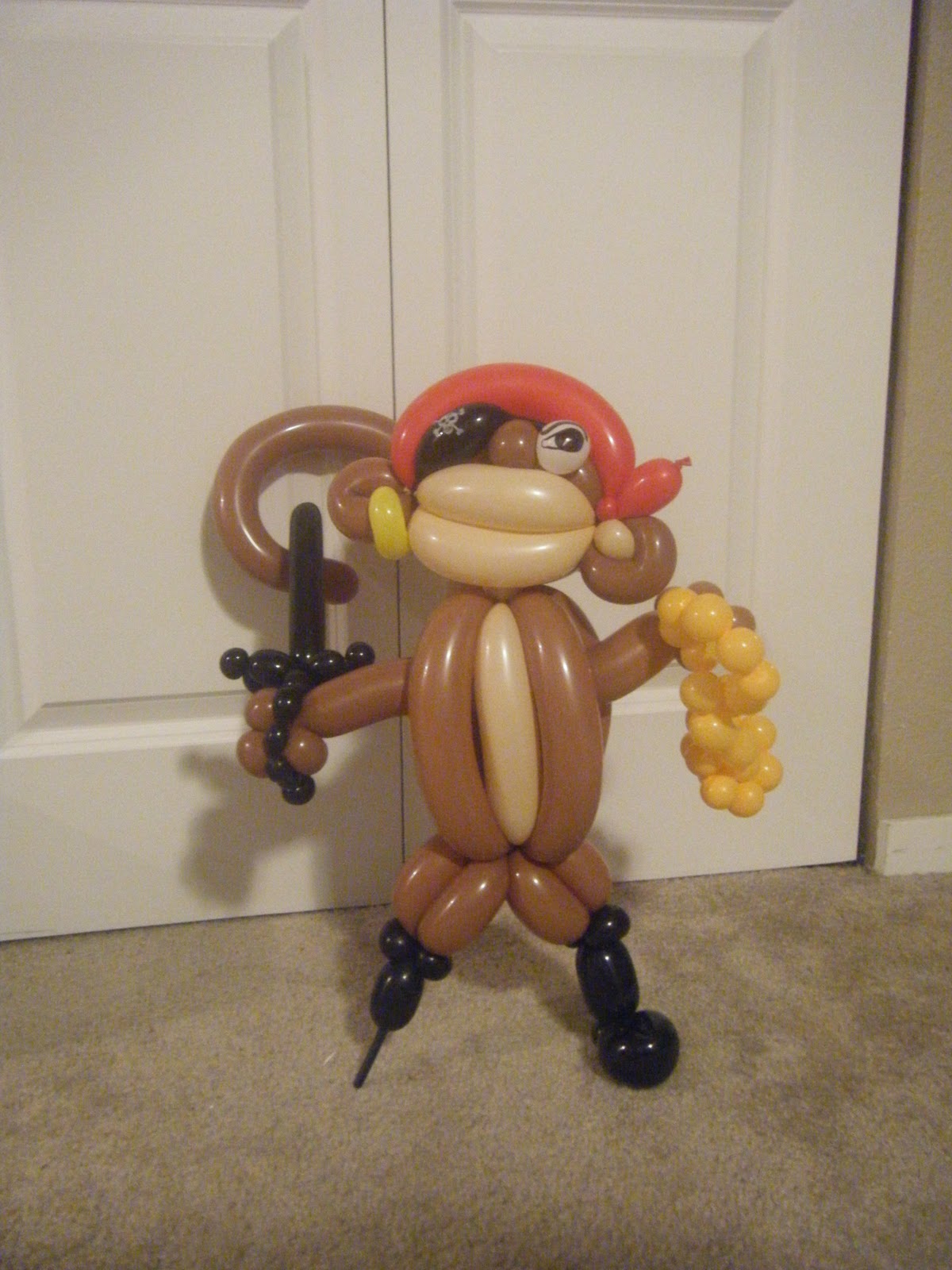 CLOWNARIFIC: Balloon Monkeys are Everywhere!
