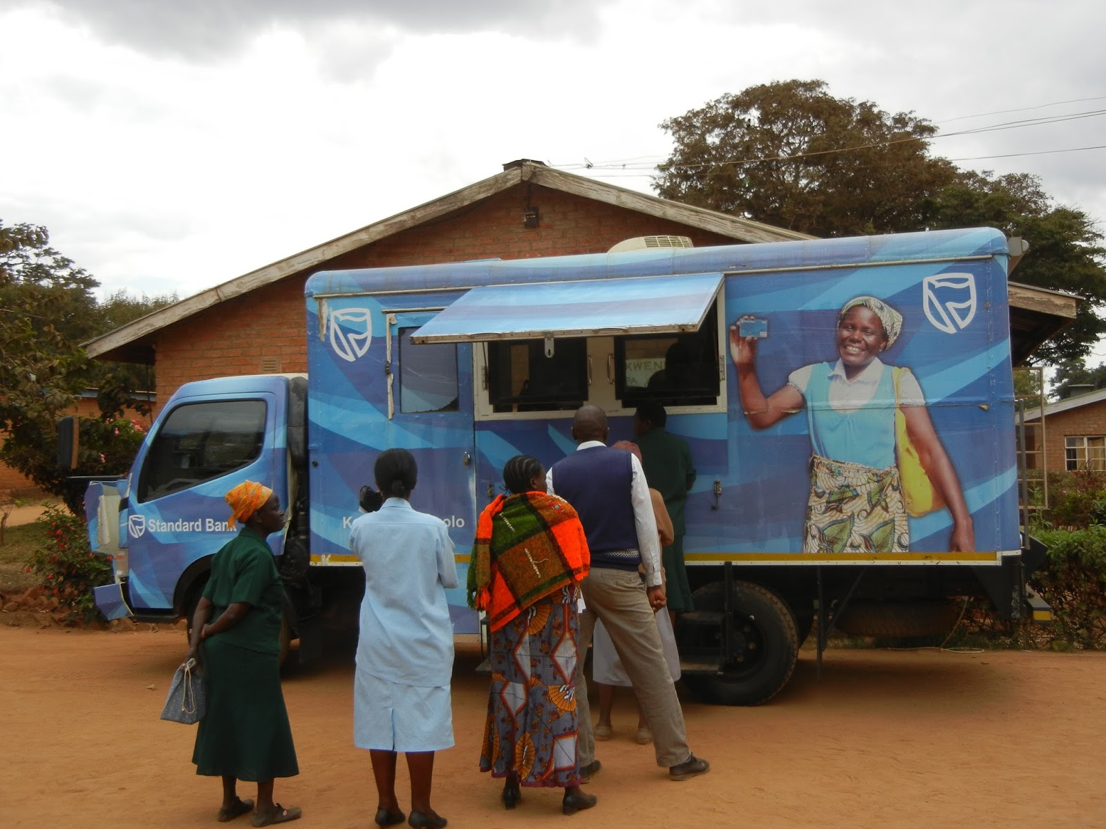 Leo in Malawi: Ekwendeni Hospital - Ekwendeni