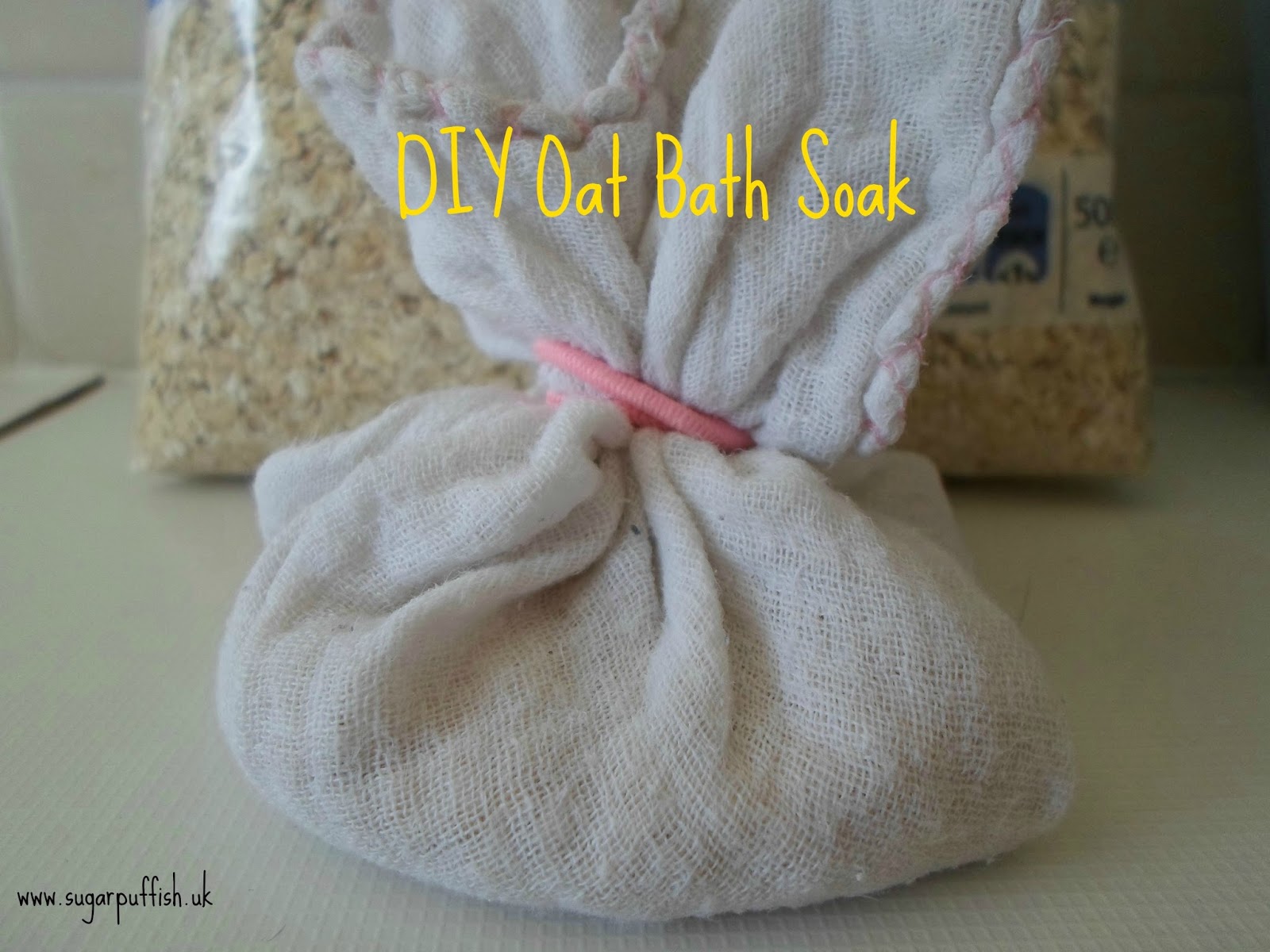 DIY Oat Bath Soak - Sugarpuffish