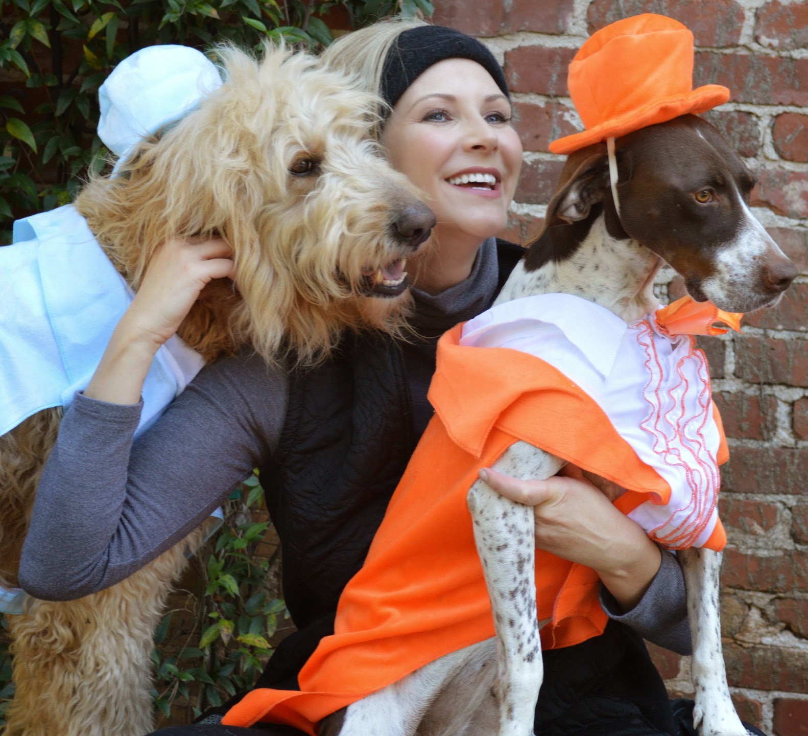 pixiedust: Happy Halloween from Dumb and Dumber...and Mary Samsonite!