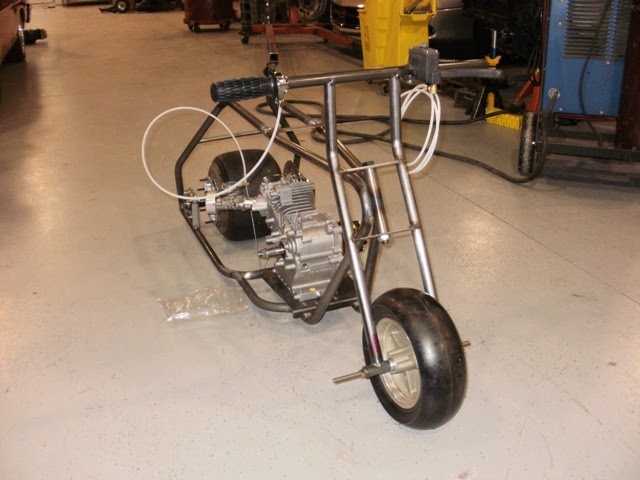 Gymi's Garage: Mini Bike Drag Racing