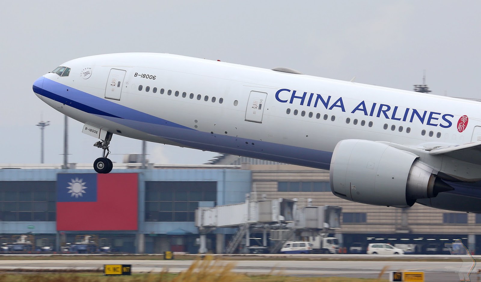 [飛行紀錄]中華航空 CI62 法蘭克福FRA-台北TPE:德瑞回台華航777-300ER | 威觀世界