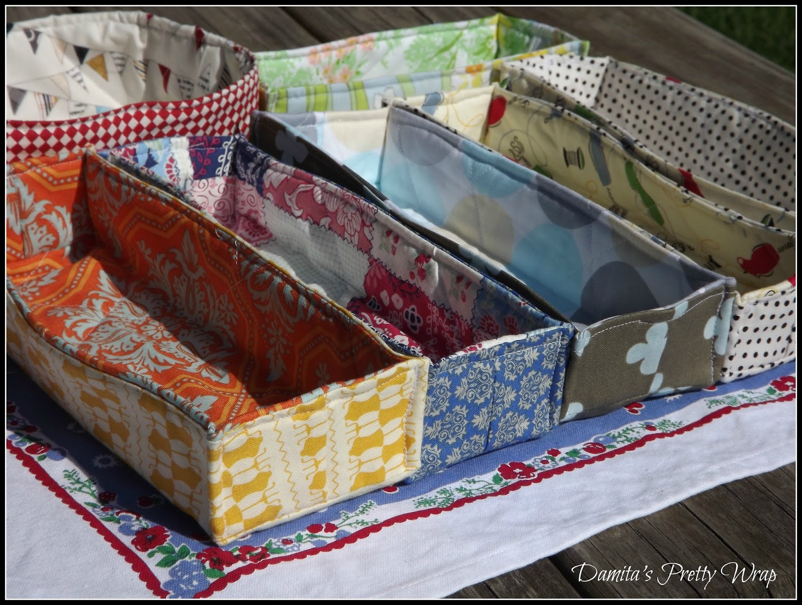 ~Damita's Pretty Wrap~: Fabric Organizing Baskets
